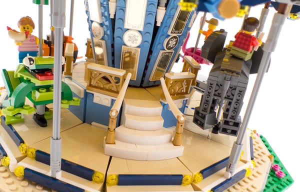 Vite testé : LEGO Creator Expert 10257 Carousel - HOTH BRICKS