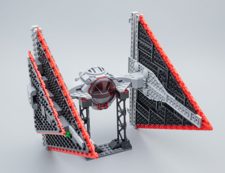 Très vite testé : LEGO Star Wars 75272 Sith TIE Fighter - HOTH BRICKS