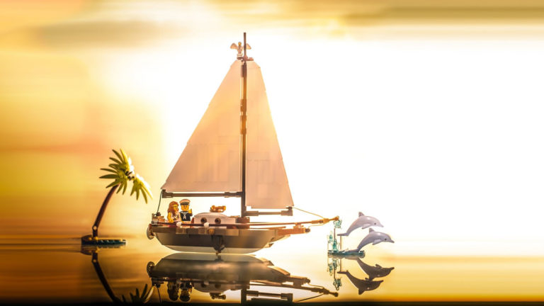 Le prochain set LEGO IDEAS offert par LEGO : Sailing Adventures ...