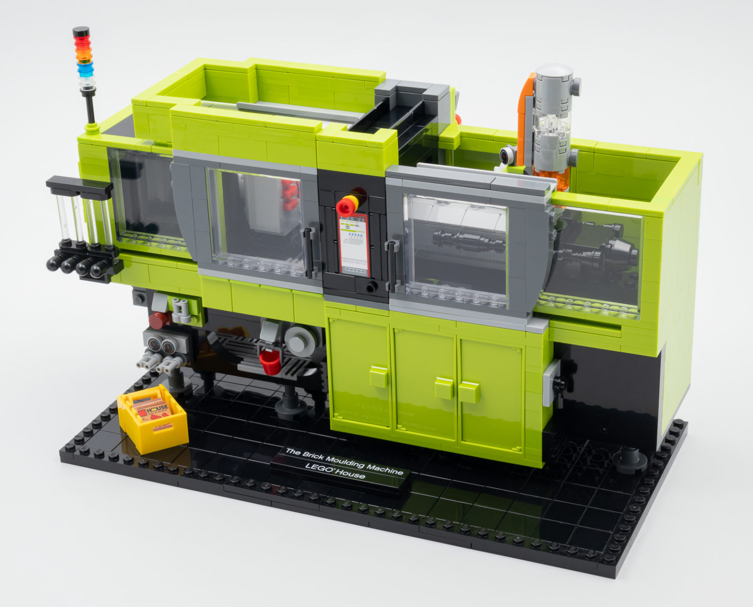 Très vite testé : LEGO House Limited Edition 40502 The Brick Moulding ...
