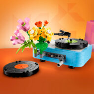 New LEGO Creator 3in1 2025: 31172 Record Player with Flowers - HOTH BRICKS